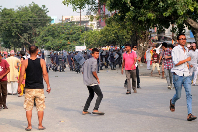 इटहरीलाई अशान्त देखाएर प्रदेशको राजधानी धनकुटा लैजाने चिन्ता – Online ...