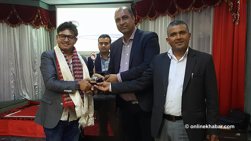 सिड्नीमा भवन भट्टले भने, तपाईंहरुले चाहेको खण्डमा मात्र म अध्यक्षको ...