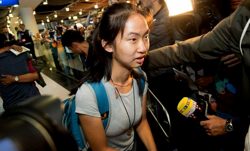 कक्षाबाटै उठाएर नेपाल पठाइएकी नेपाली बिद्यार्थी जर्मनी फर्किइन् ...