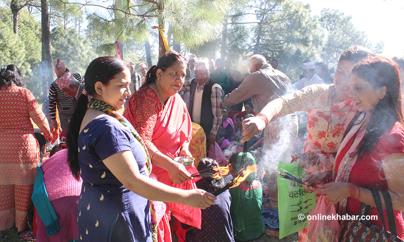 गुल्मीको गौशालामा सामूहिक गाई पूजा (तस्वीरसहित) – Online Khabar