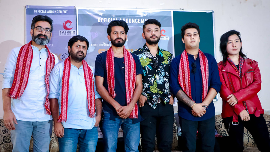 ‘षट्कोण’मा पत्रकार बन्दै कर्मा – Online Khabar