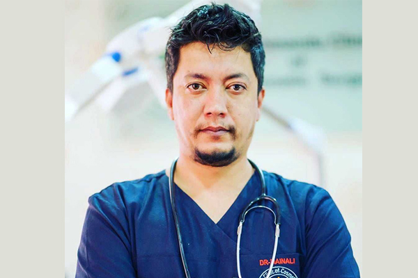 डा. सुयोग मैनाली – Online Khabar